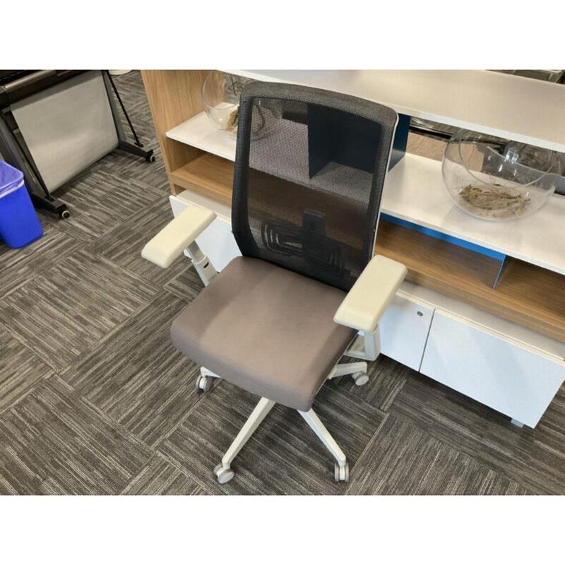 Used Haworth Very Task Chair | Task Chairs | Hayward, CA